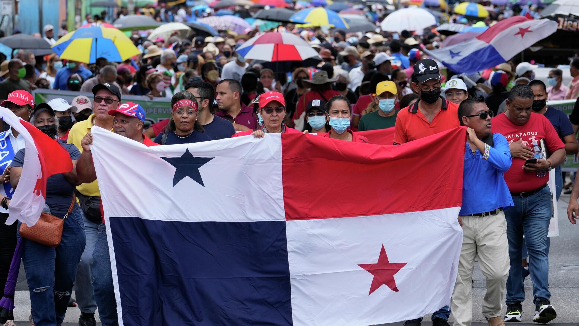 Protestas en Panamá continúan a pesar de alcanzar acuerdo con el ... Protestas en Panamá continúan a pesar de alcanzar acuerdo con el ...