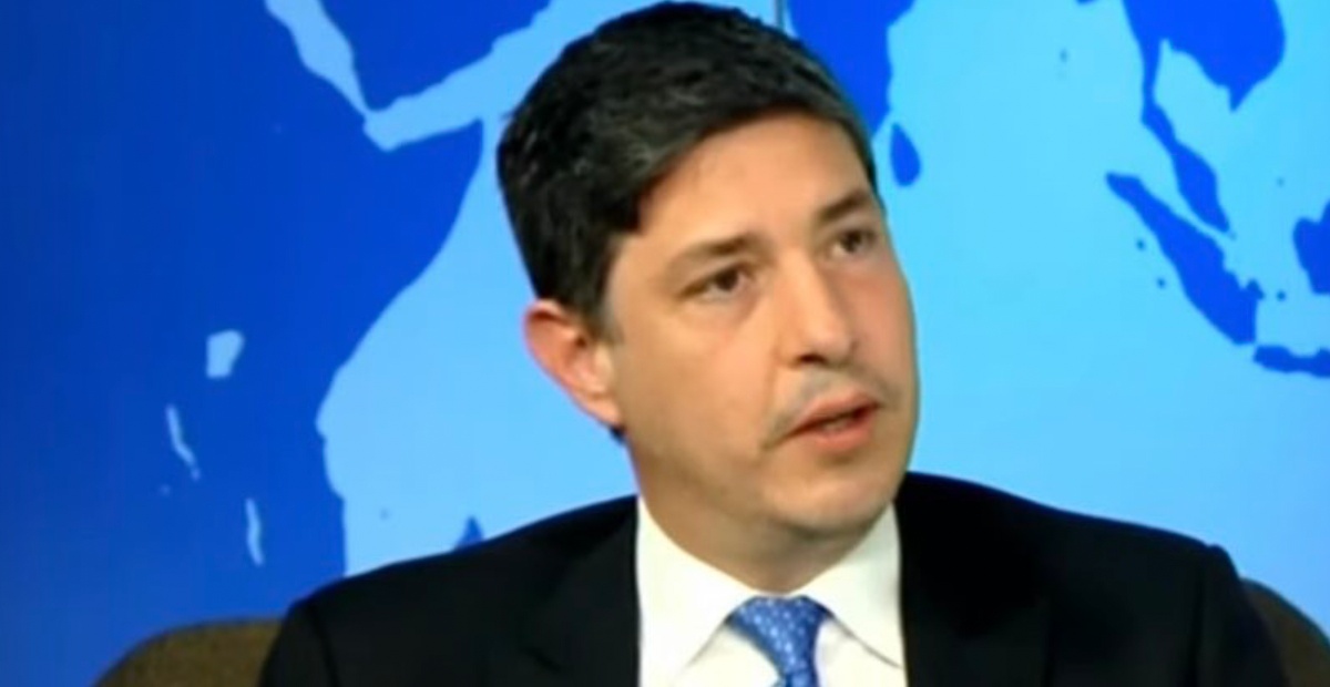 México emite orden de regreso para embajador en Perú